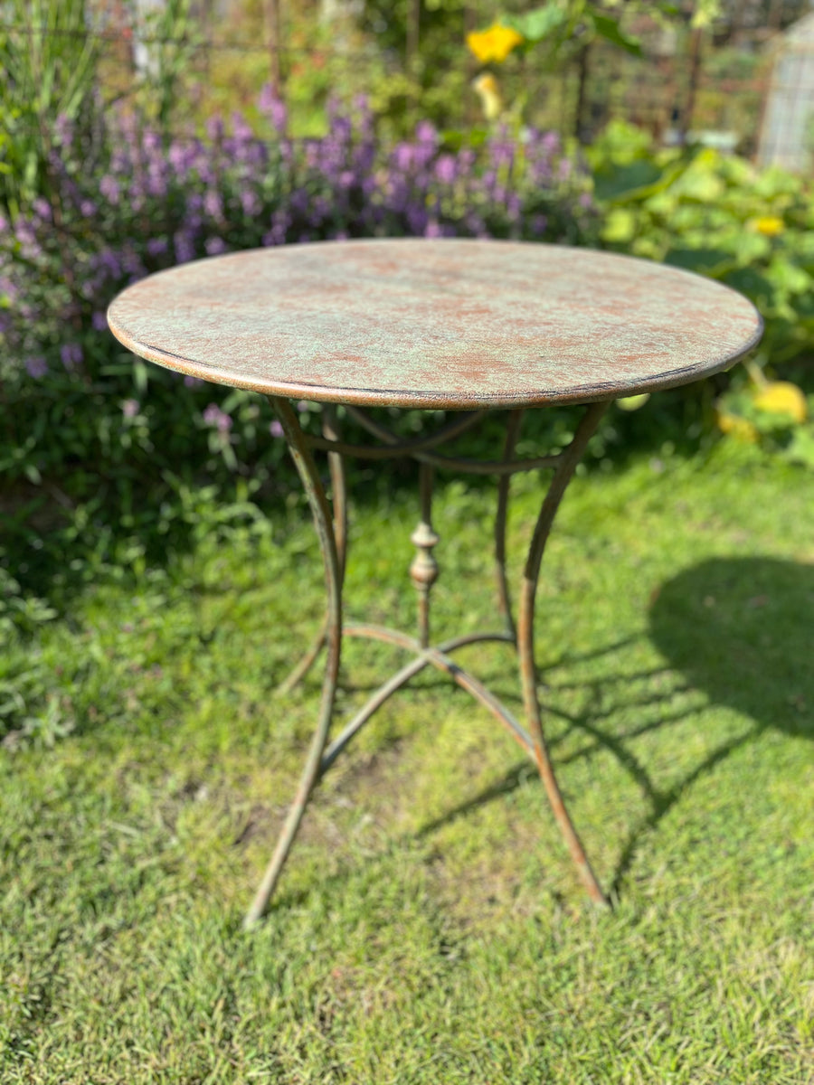 Cafébord runt – Hustillhus